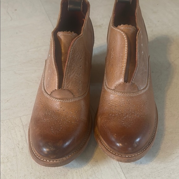 freebird | Shoes | Freebird Sadie Tan Leather Boots With Elastic Panels ...